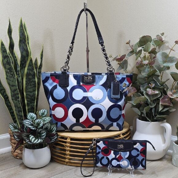 Coach | Bags | Coachmadison Op Art Chain Metallic Sateen Tote And ...